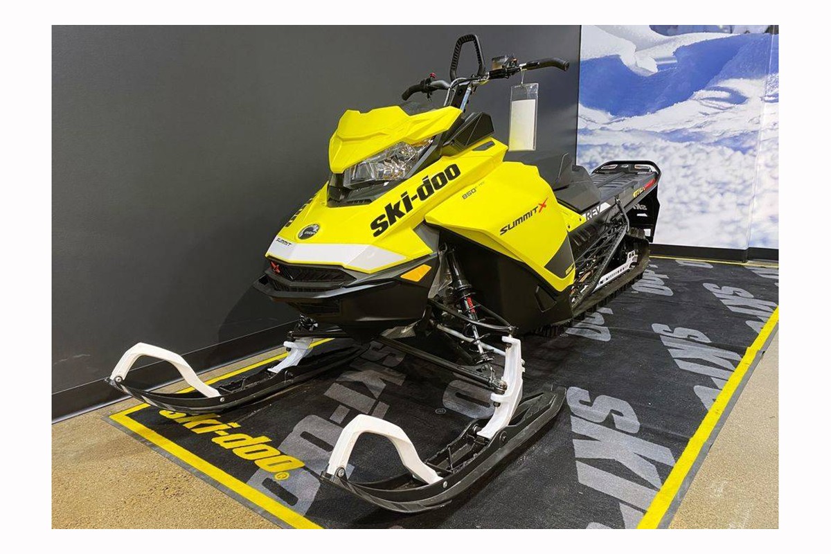 Купить Снегоход Ski-Doo Summit X 154 850 E-TEC 2020 Yellow по выгодной ...